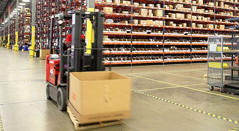 Focus on the role and importance of warehouse order pickers - Suzhou ...